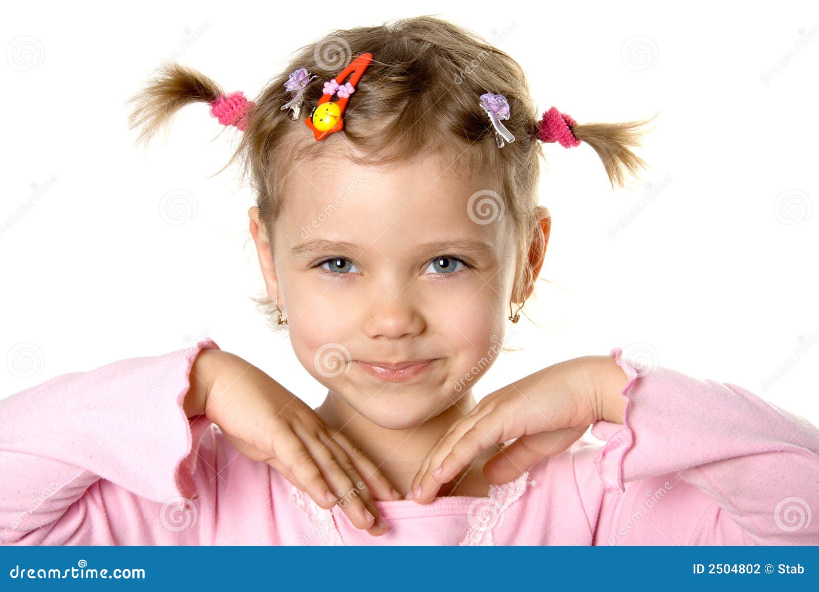 Joli Regard D'enfant D'amusement Dedans Au Ca Photo stock - Image du ...