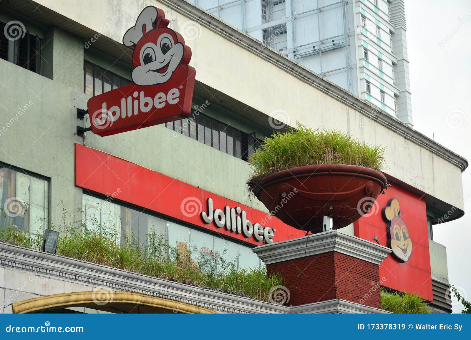 Jollibee Fast Food Restaurant Facade In Antipolo, Rizal, Philippines ... Jollibee Fast Food Restaurant Facade In Antipolo, Rizal, Philippines ...