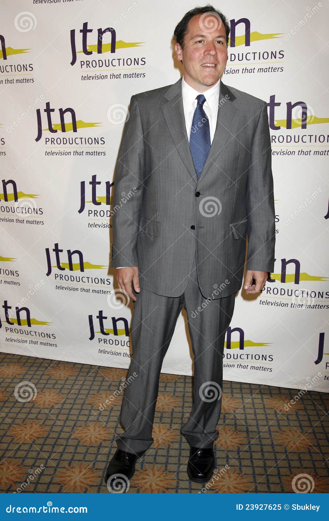 Jon Favreau editorial image. Image of 2007, beverly, hotel - 23927625