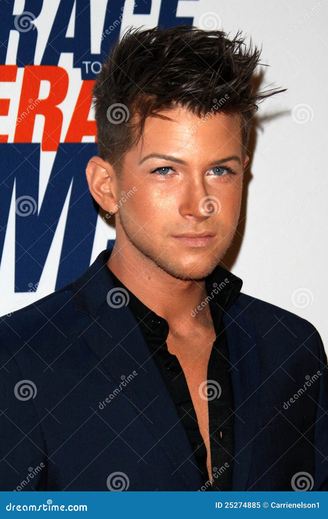 Jonathan Bash Arrives at the 19th Annual Race To Erase MS Gala ...