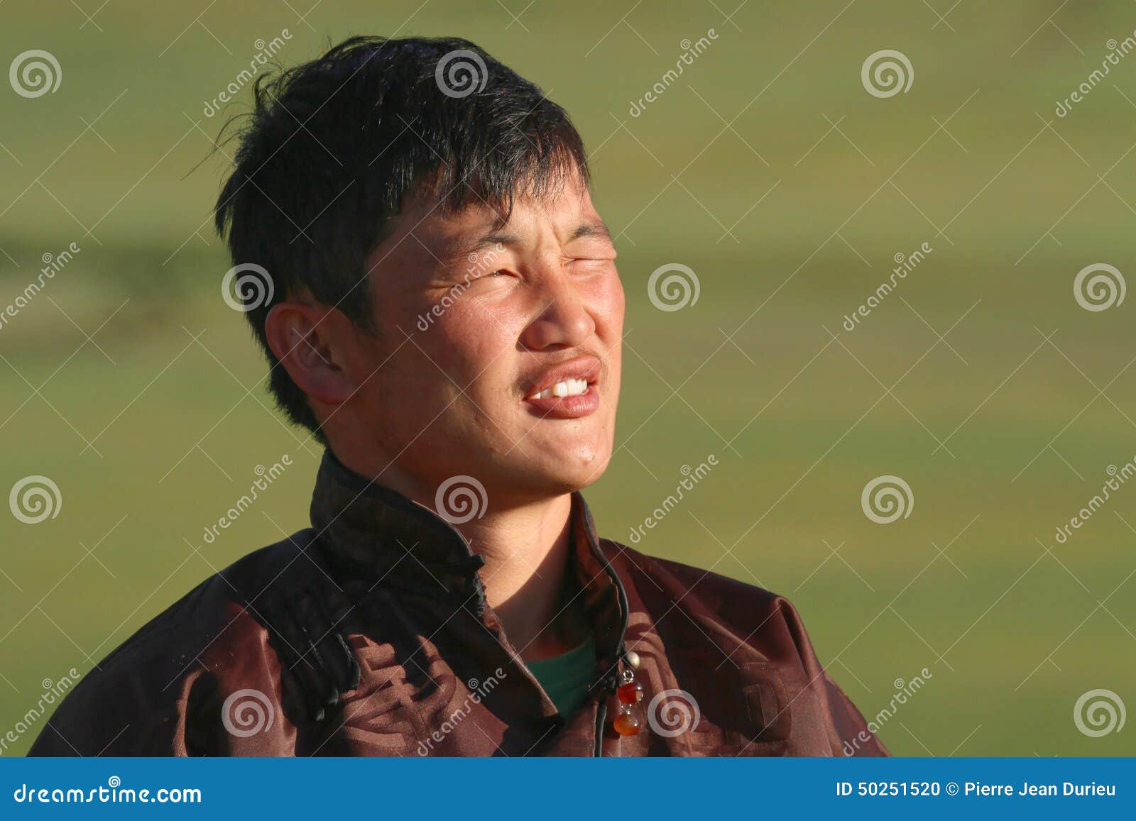 Jonge Mongool Bij De Dageraad Redactionele Afbeelding - Image of ...