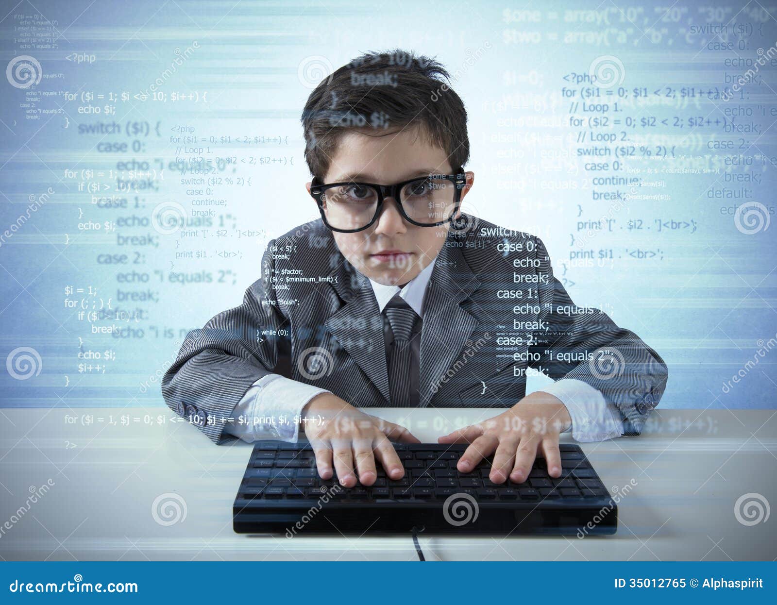 Jonge programmeur stock afbeelding. Image of code, weinig - 35012765