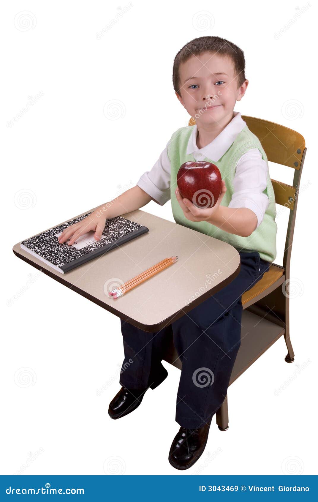 Jongen bij schoolbank stock afbeelding. Image of gelukkig - 3043469