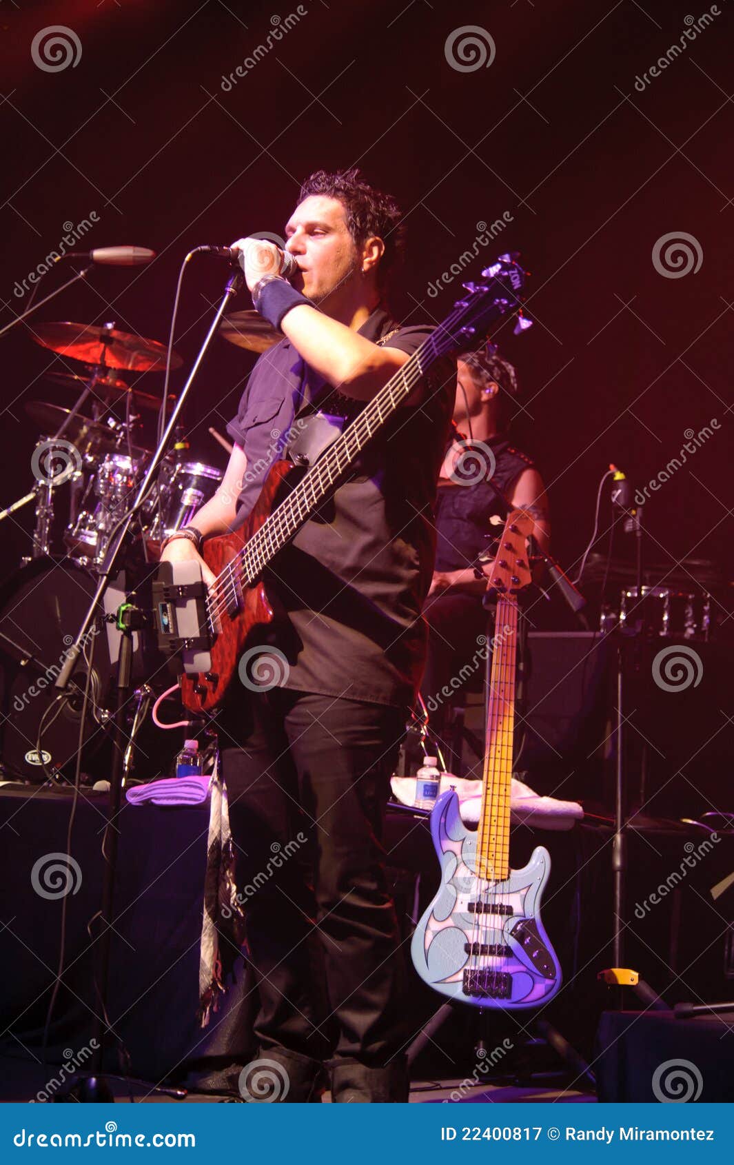 Jonni Lightfoot editorial photography. Image of entertain - 22400817