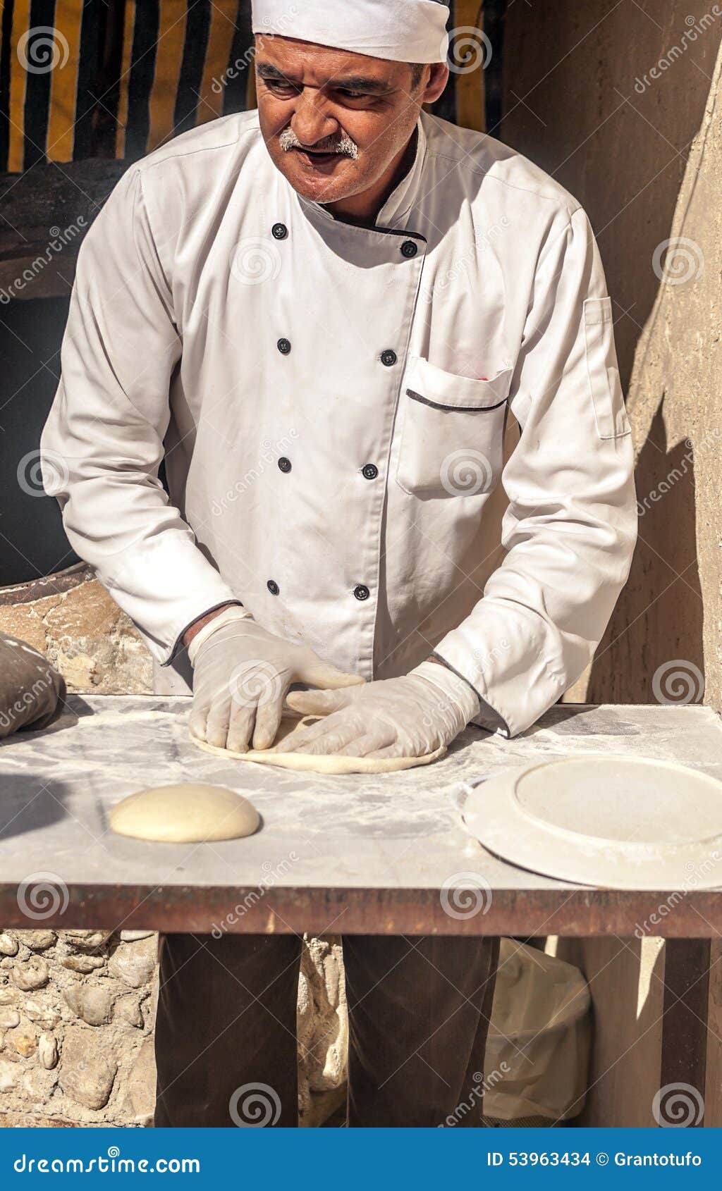 Jordan Baker editorial stock image. Image of making, fingers - 53963434