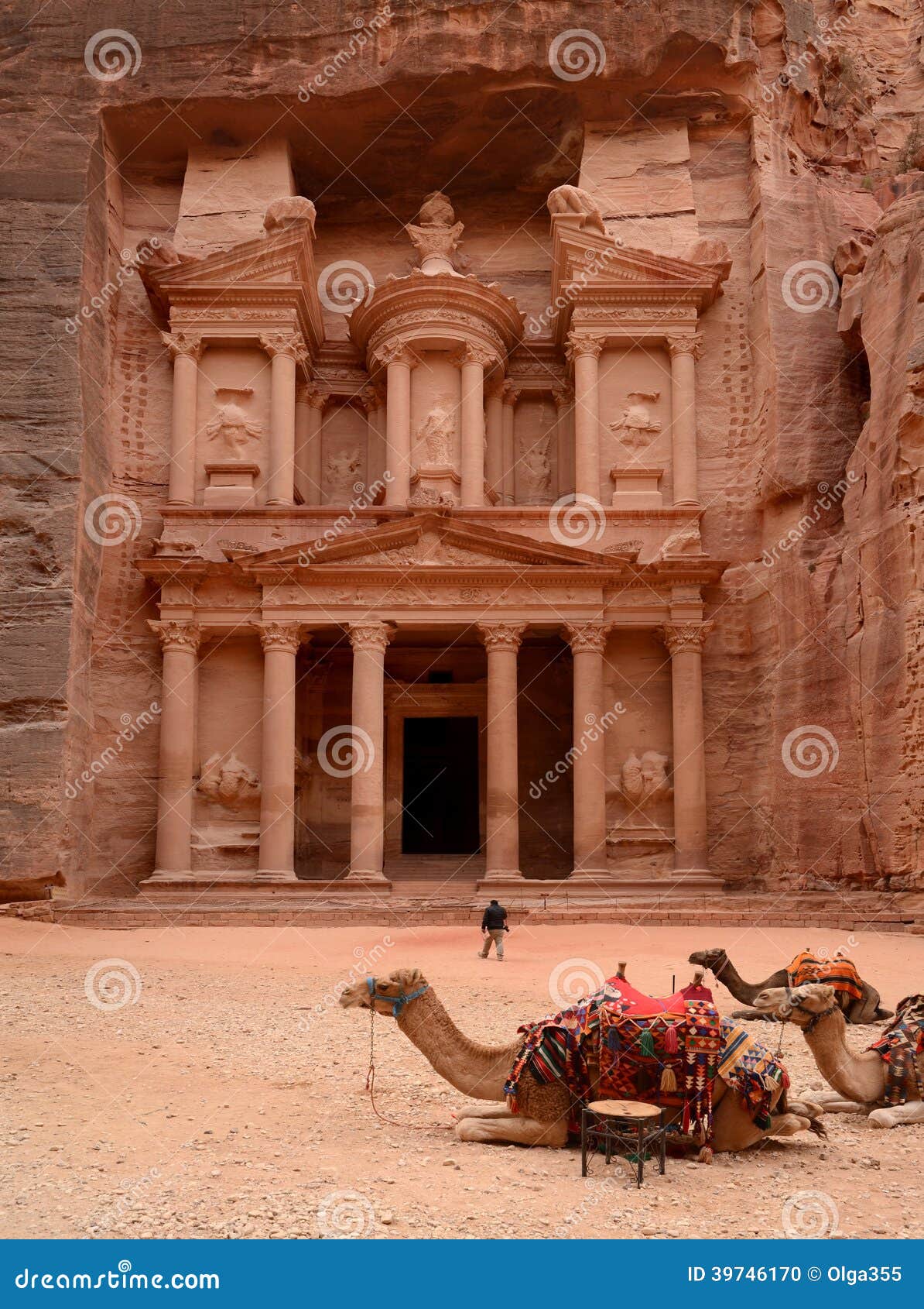 Jordan, Petra. Treasure Trove (Treasury) Editorial Image - Image of ...