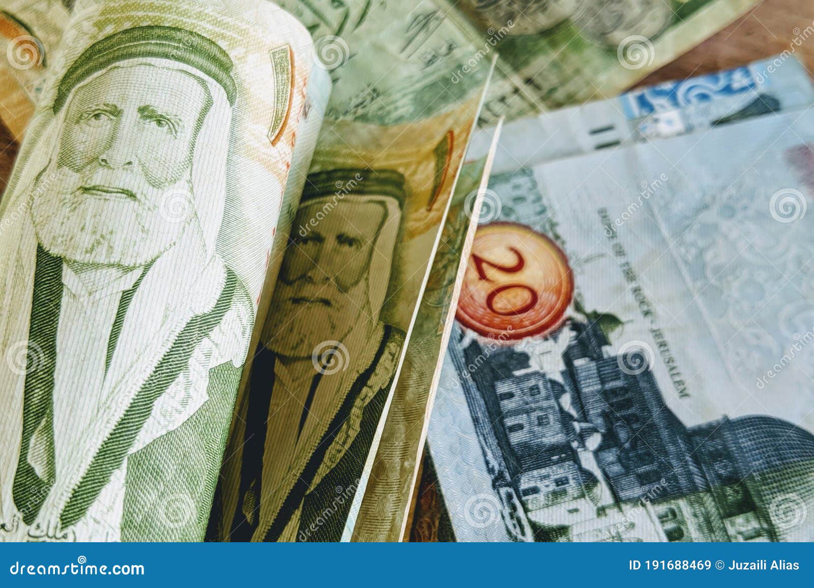 Jordanian Dinar Banknotes. Selective Focus Stock Image - Image of ...