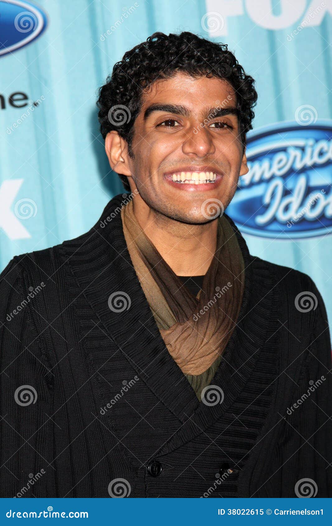 Jorge Nunez editorial image. Image of party, nunez, arriving - 38022615