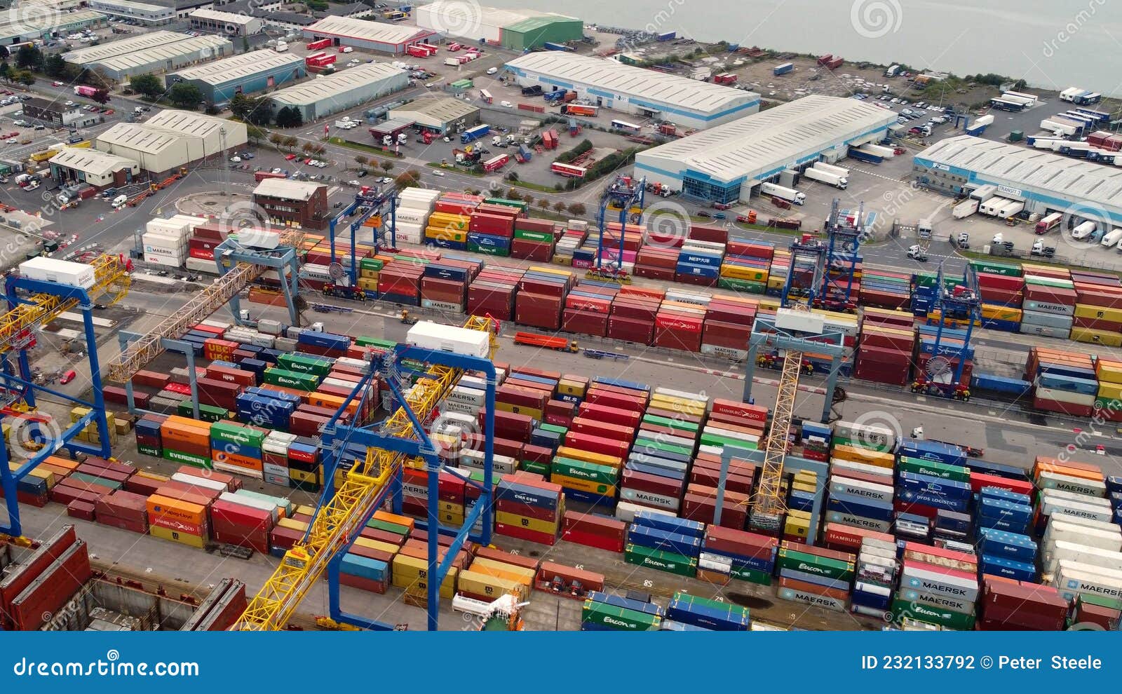 JORK RULER and BG RUBY Unloading Containers by Crane Working Container ...