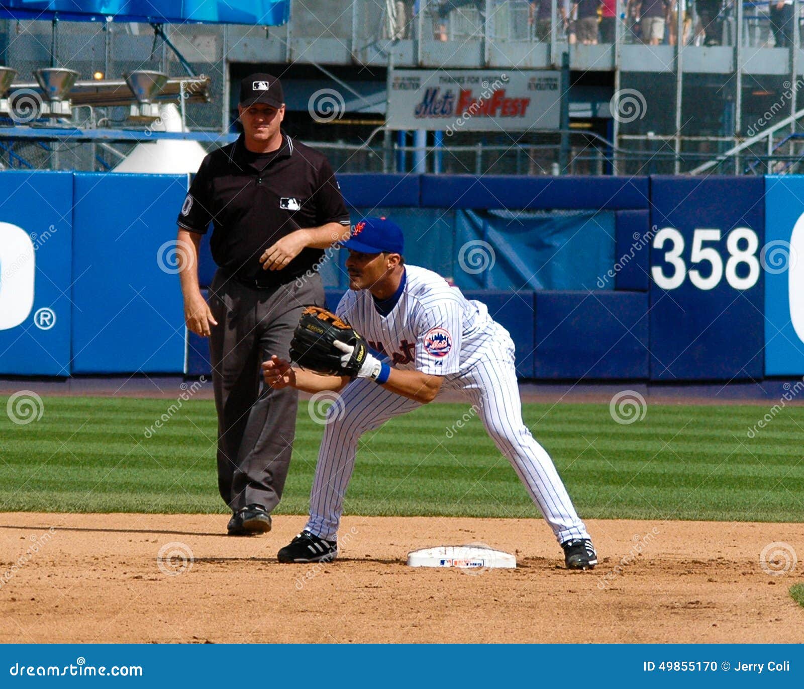 Jose Valentin editorial image. Image of infield, national - 49855170