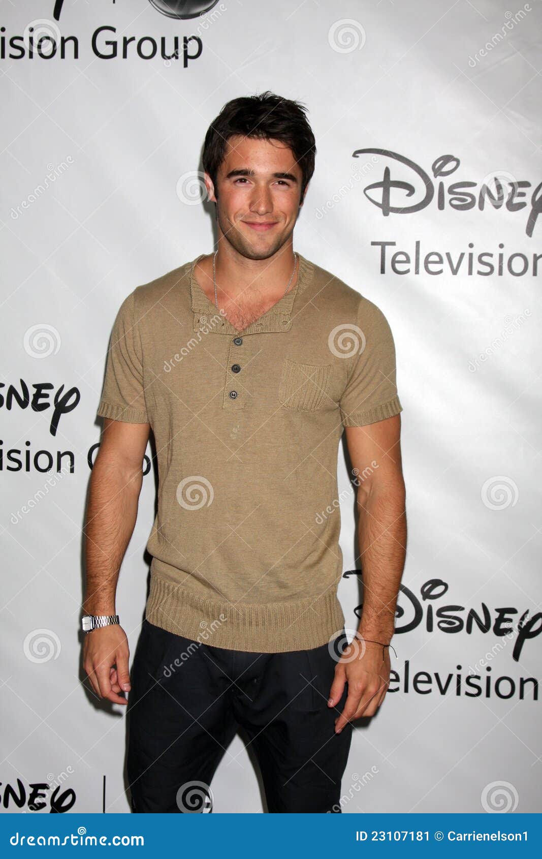 Josh Bowman editorial photo. Image of huntington, angeles - 23107181