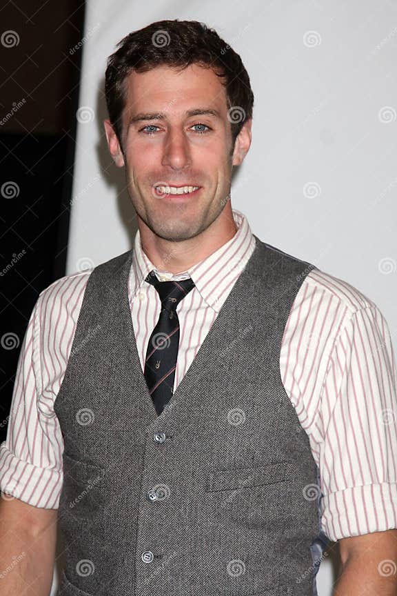 Josh Cooke fotografía editorial. Imagen de hilton, llega - 32458397