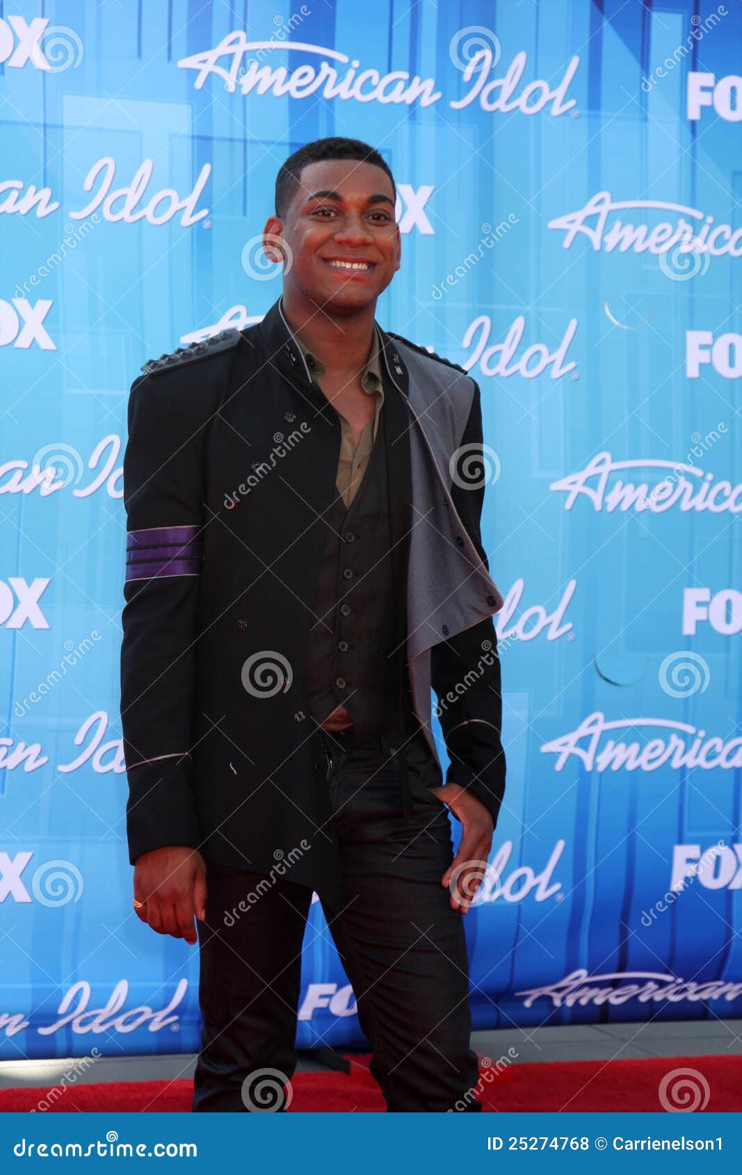 Joshua Ledet editorial stock photo. Image of theater - 25274768