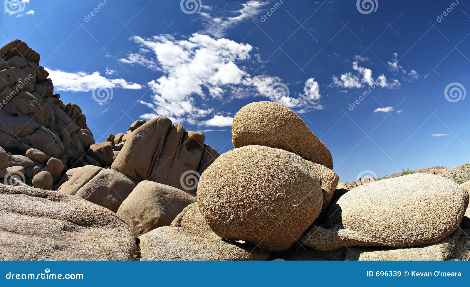 Joshua Tree Rock Formations Stock Image - Image of desert, tourist: 696339
