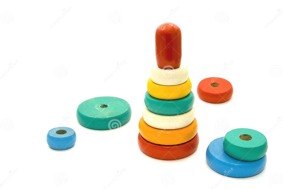 Jouet de pyramide image stock. Image du enfance, matériel - 2166843