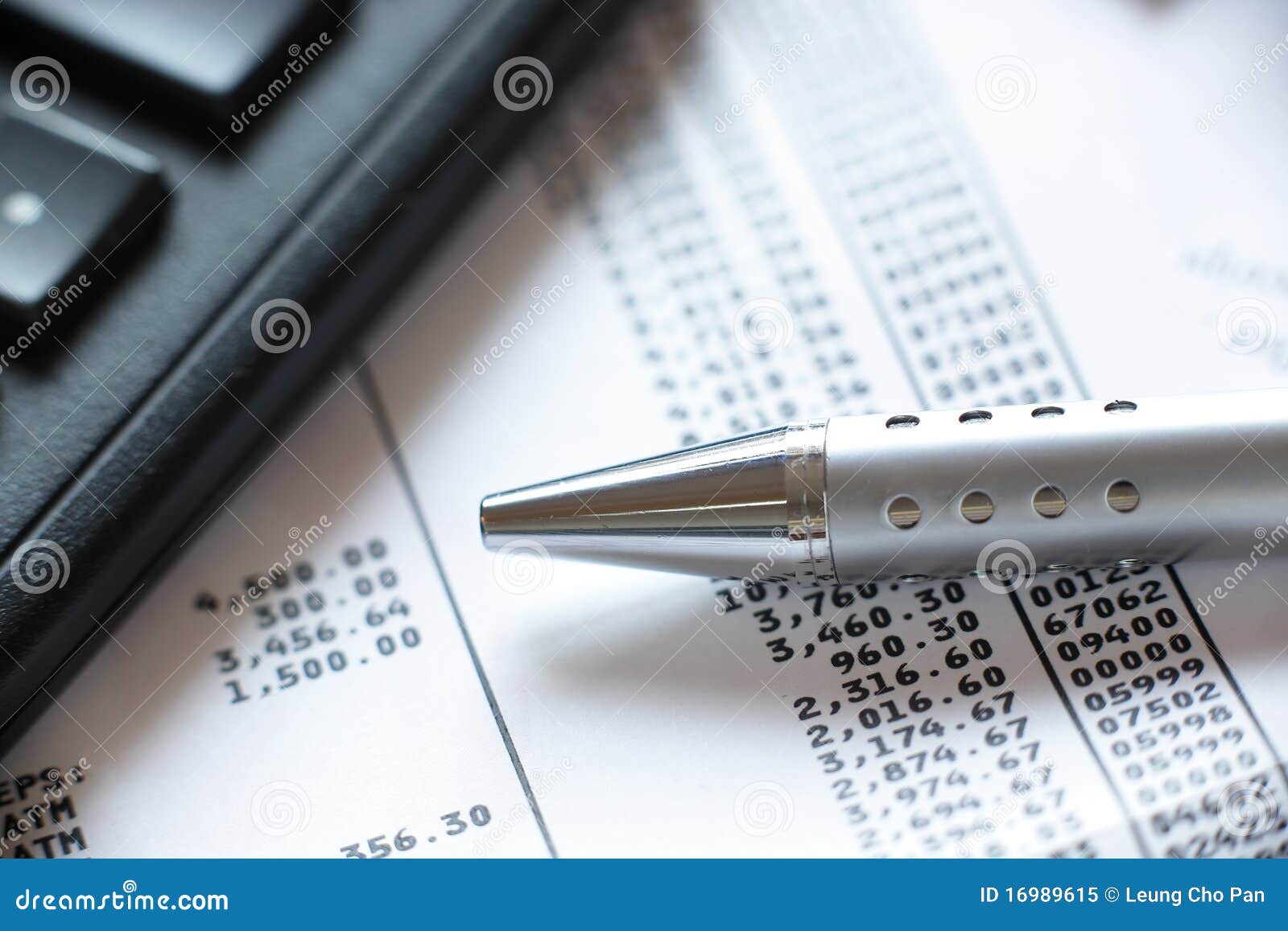 Journalisation image stock. Image du analyser, développement - 16989615