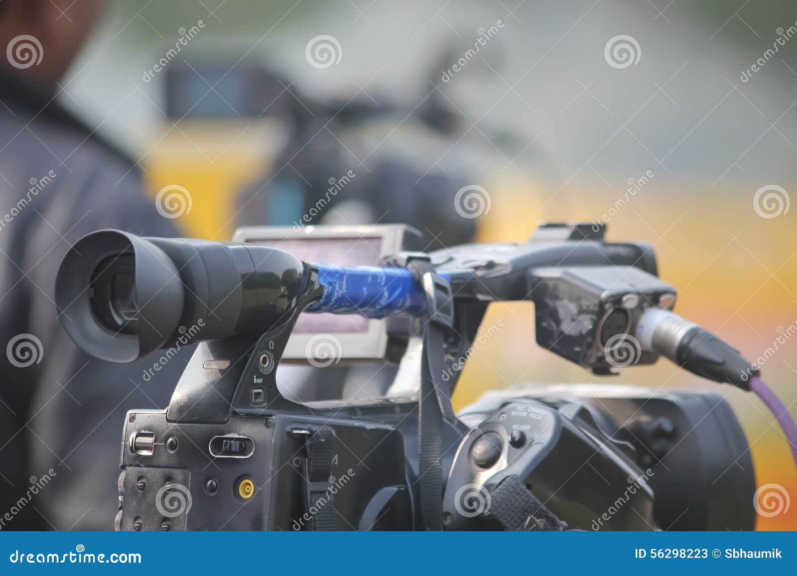 Journalist in front camera stock image. Image of people - 56298223
