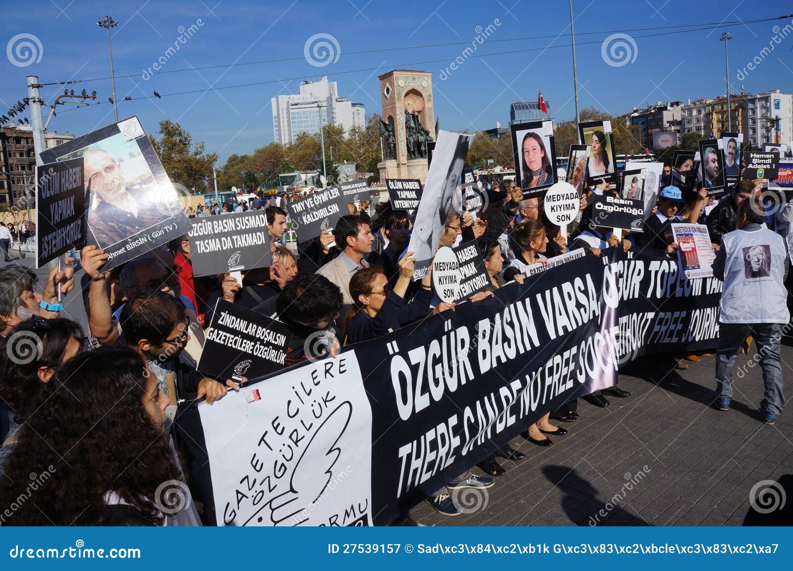 Journalist Protest editorial photography. Image of journalist - 27539157