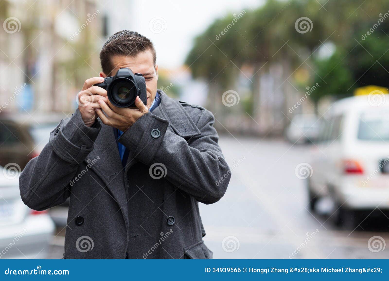 Journalist taking photos stock photo. Image of good, paparazzi - 34939566