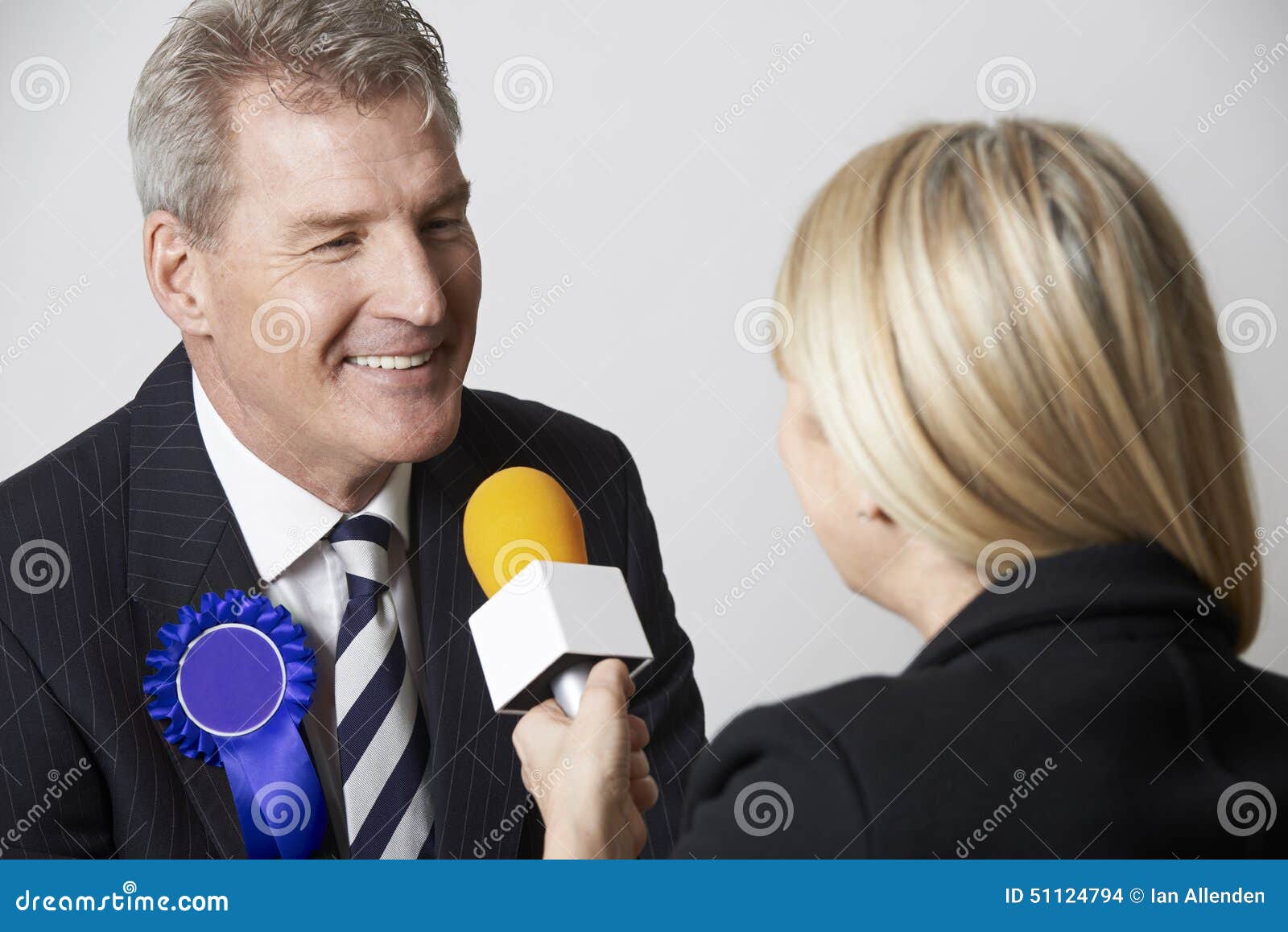 Journalista during Election De Being Interviewed by Do Político Foto de ...