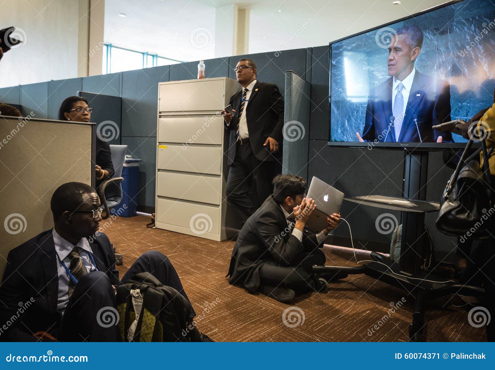Journalistes Dans Les Lobbys De L'ONU Photo éditorial - Image du sommet ...
