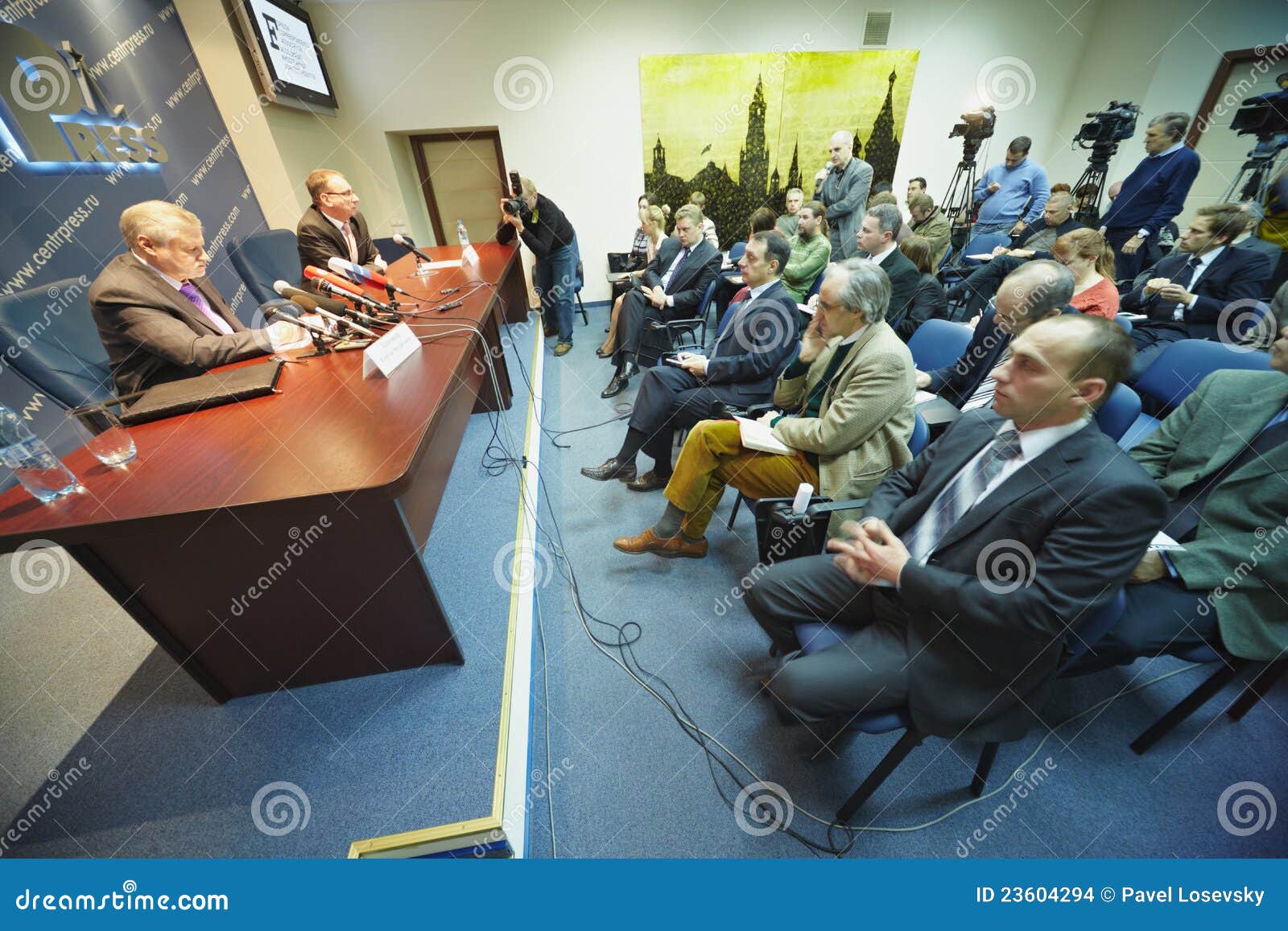 Journalists Ask Questions during Press Conference Editorial Stock Image ...