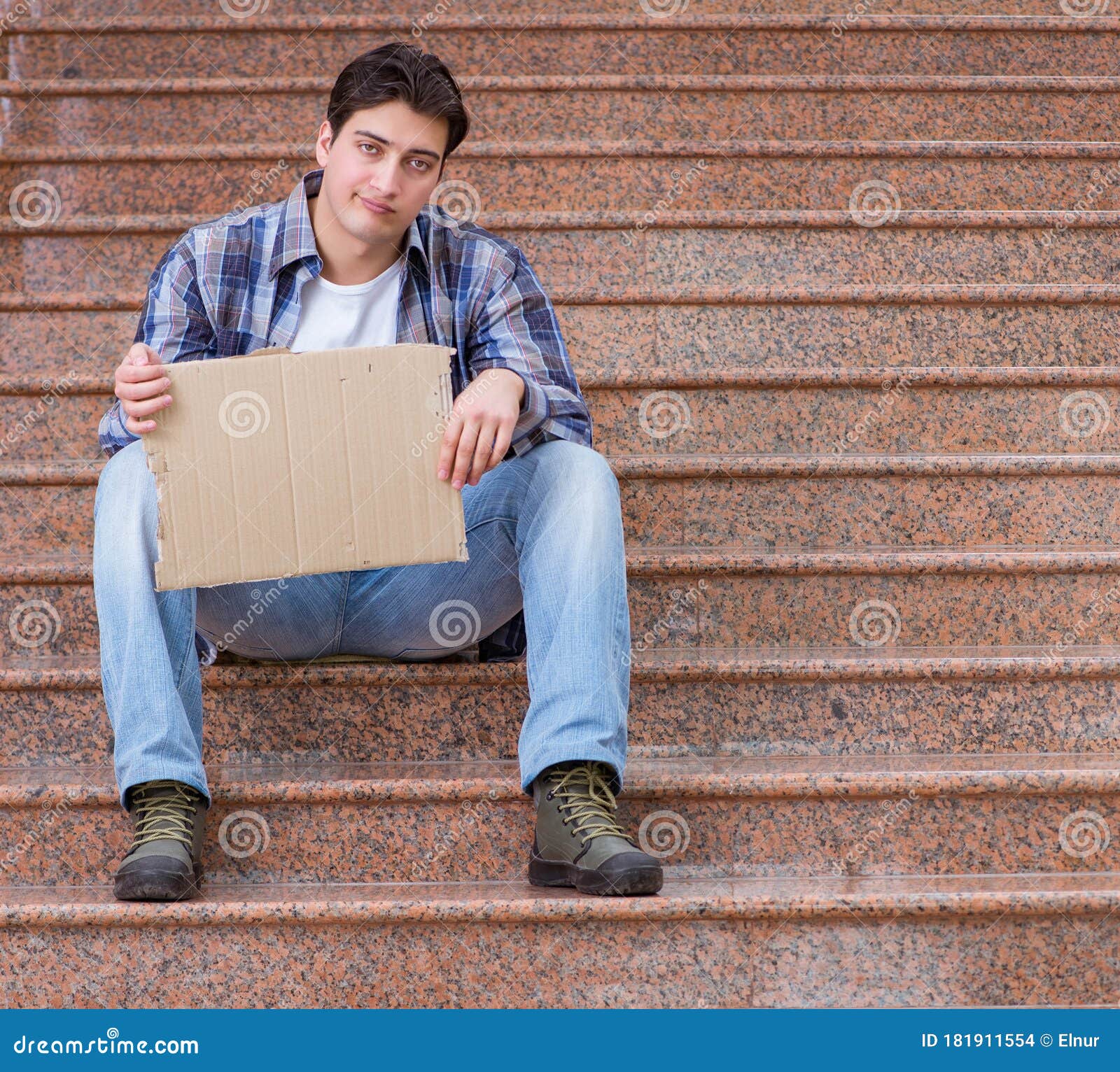 Joven Rogando Dinero En La Calle Foto de archivo - Imagen de broke ...
