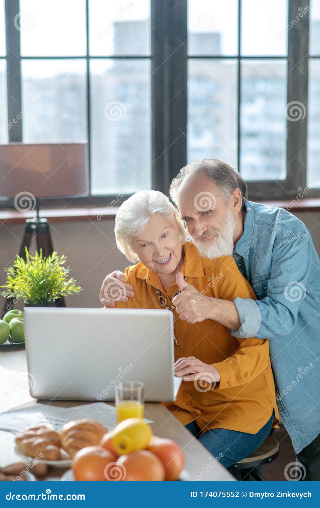 Joyful Couple of Seniors Using a Computer Stock Photo - Image of ...
