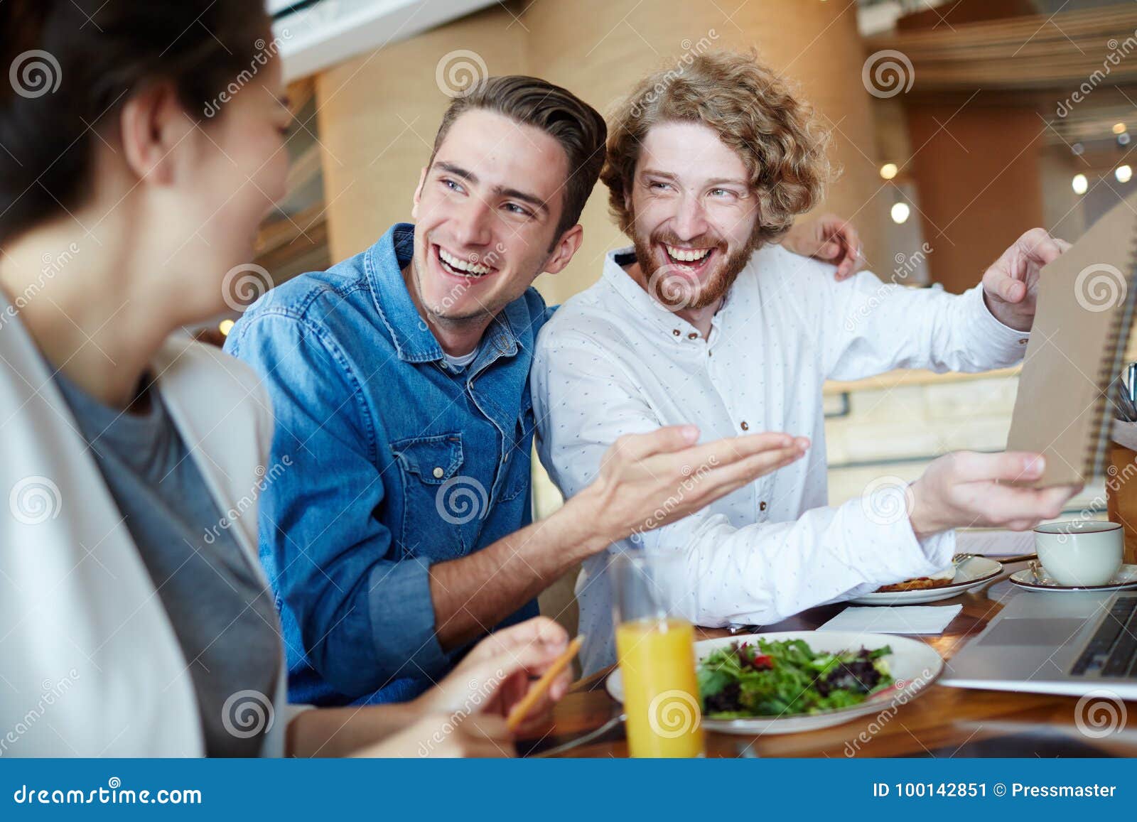 Sharing Creative Ideas with Colleague Stock Image - Image of casual ...