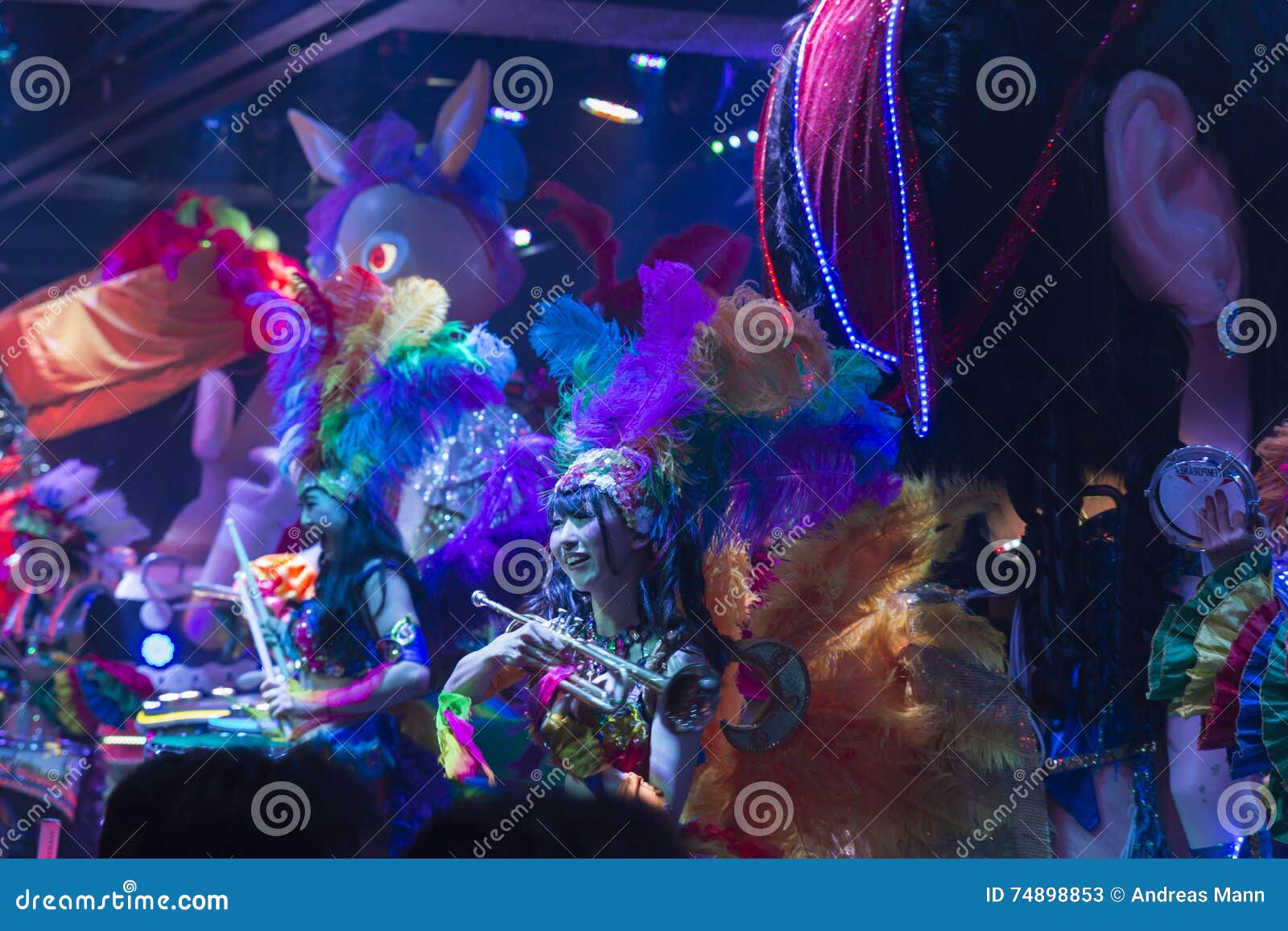 JP_Tokyo_Robot_Restaurant-57 Foto de archivo editorial - Imagen de ...