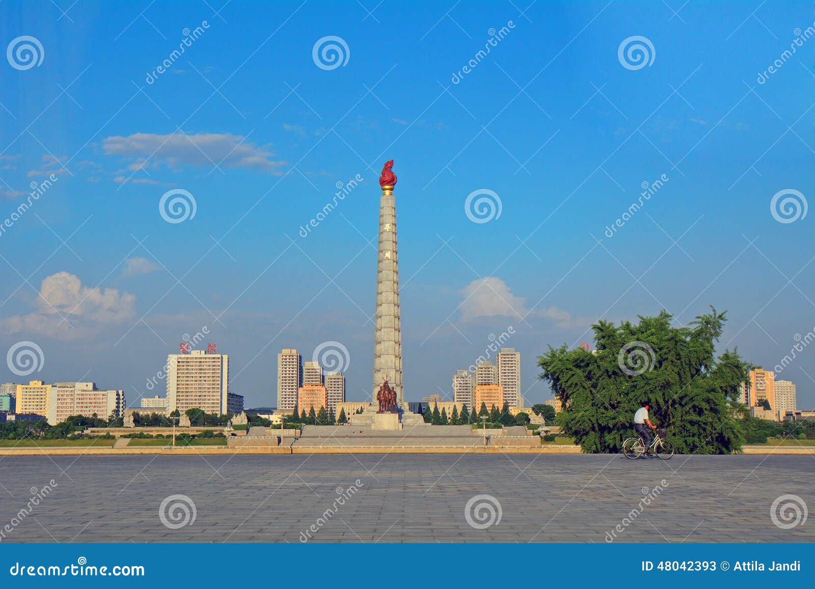 Juche Tower Tower Of The Juche Idea Is A Monument Named After The ...