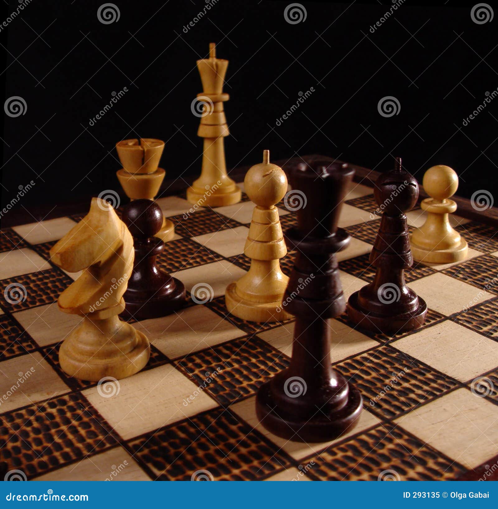 Juego de ajedrez (2) imagen de archivo. Imagen de figuras - 293135