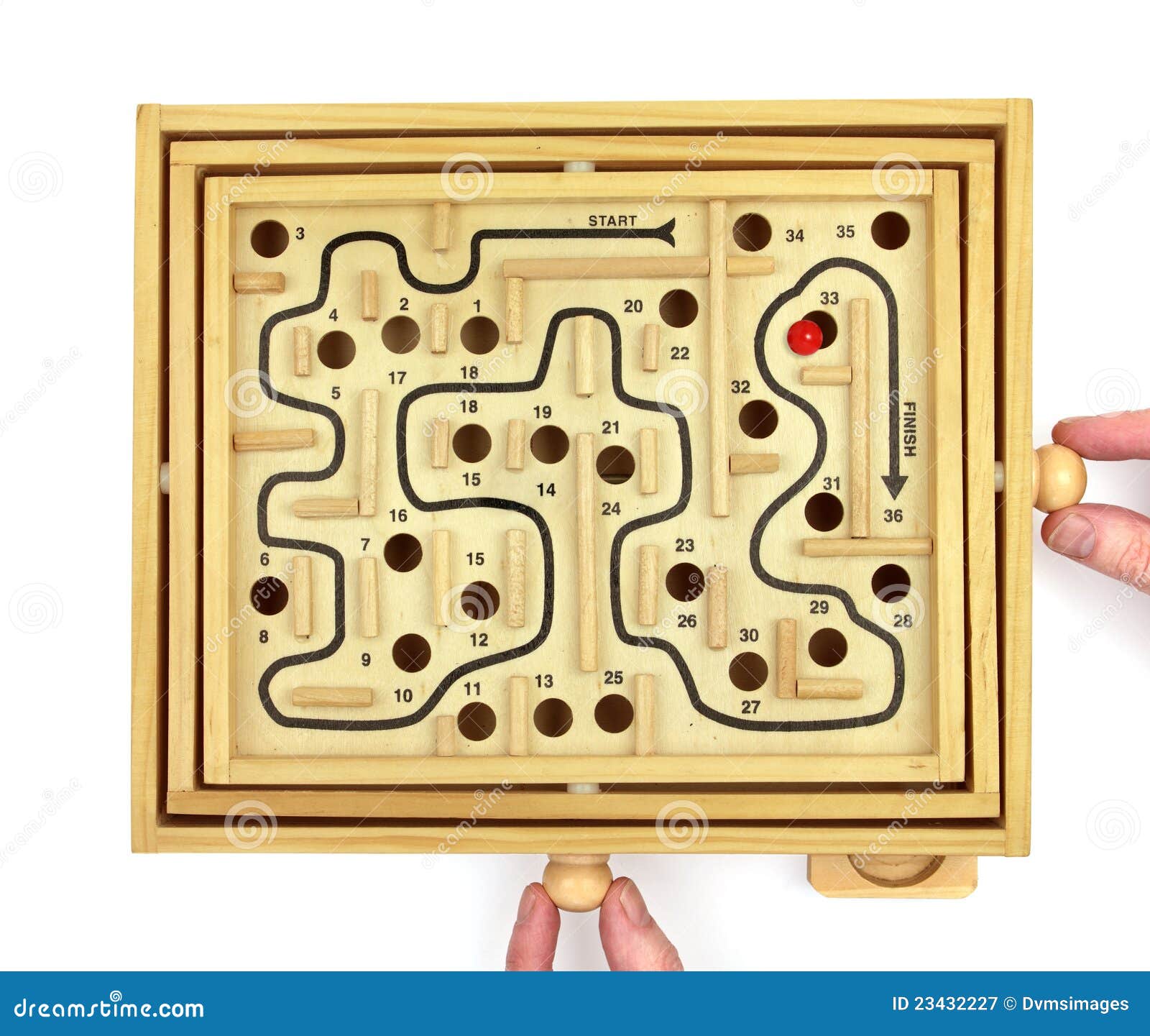 Jugar Al Juego Del Laberinto Imagen de archivo - Imagen de trampa ...