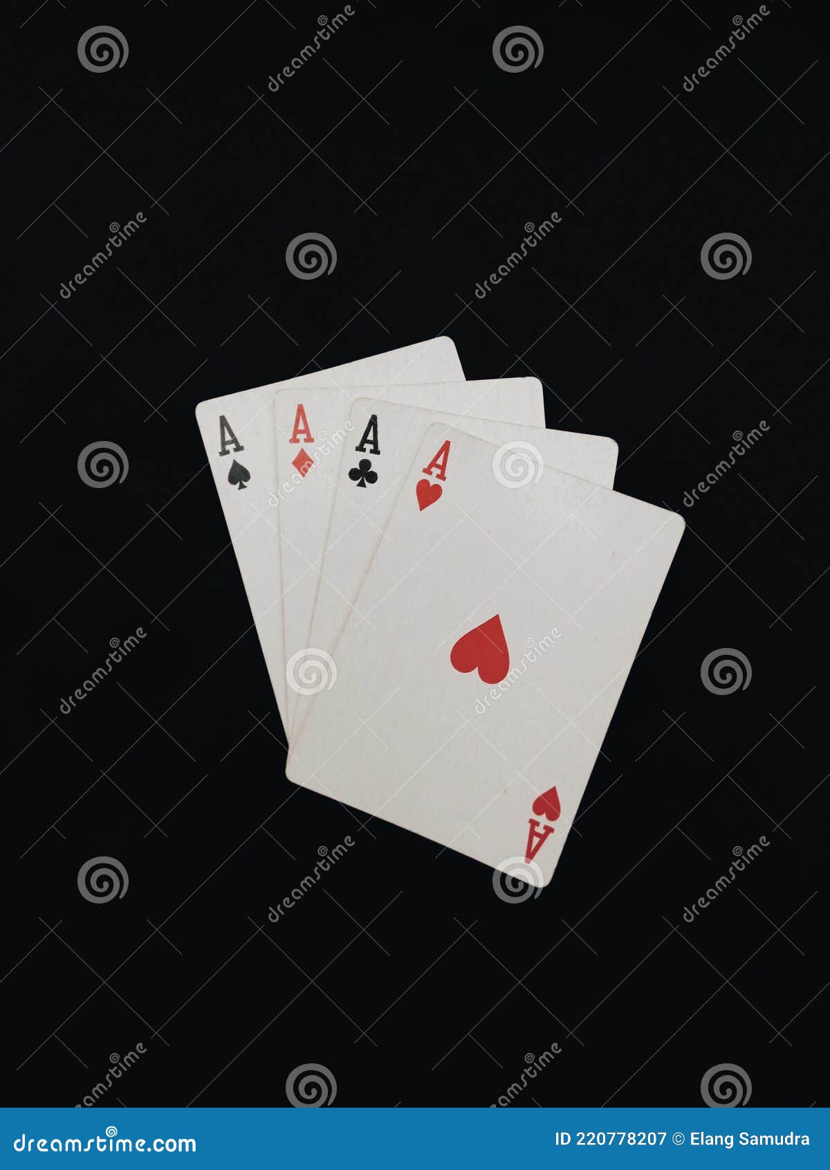 Jugar Cartas Con Cuatro Cartas Imagen de archivo - Imagen de juego ...