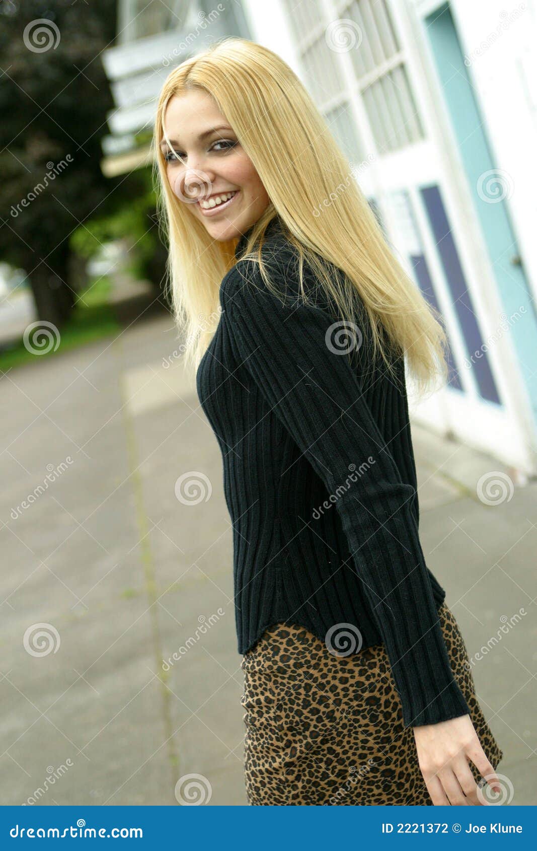 Jugendlich Portraits stockfoto. Bild von glühen, schönheiten - 2221372