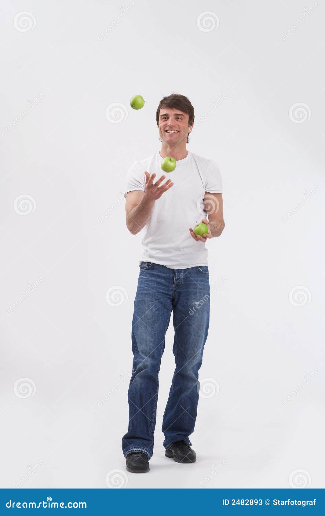 Juggling three apples stock image. Image of motion, entertain - 2482893