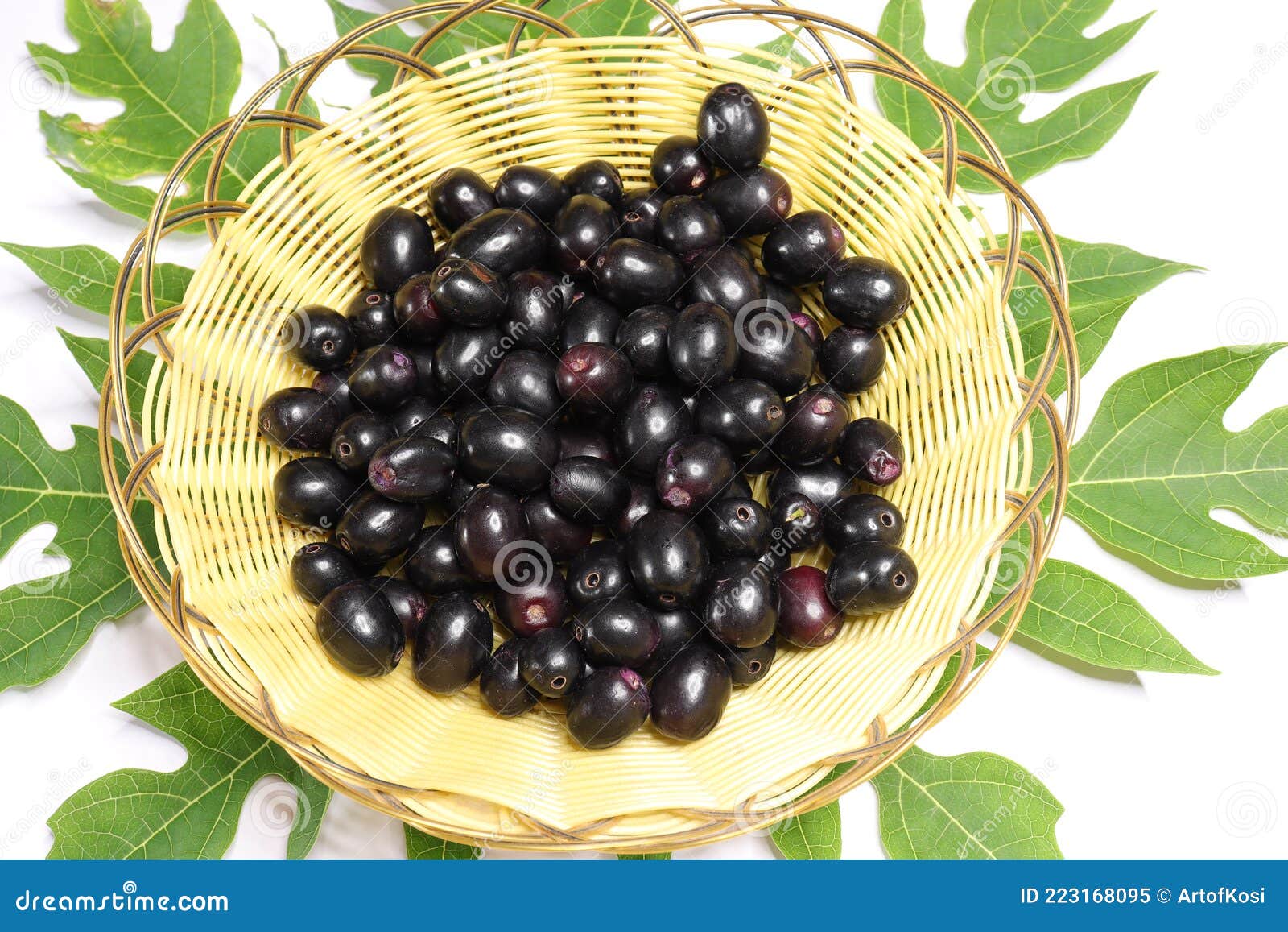 Jugo Jambolan De Ciruela O Java De Ciruela Sobre Fondo Blanco Imagen de ...