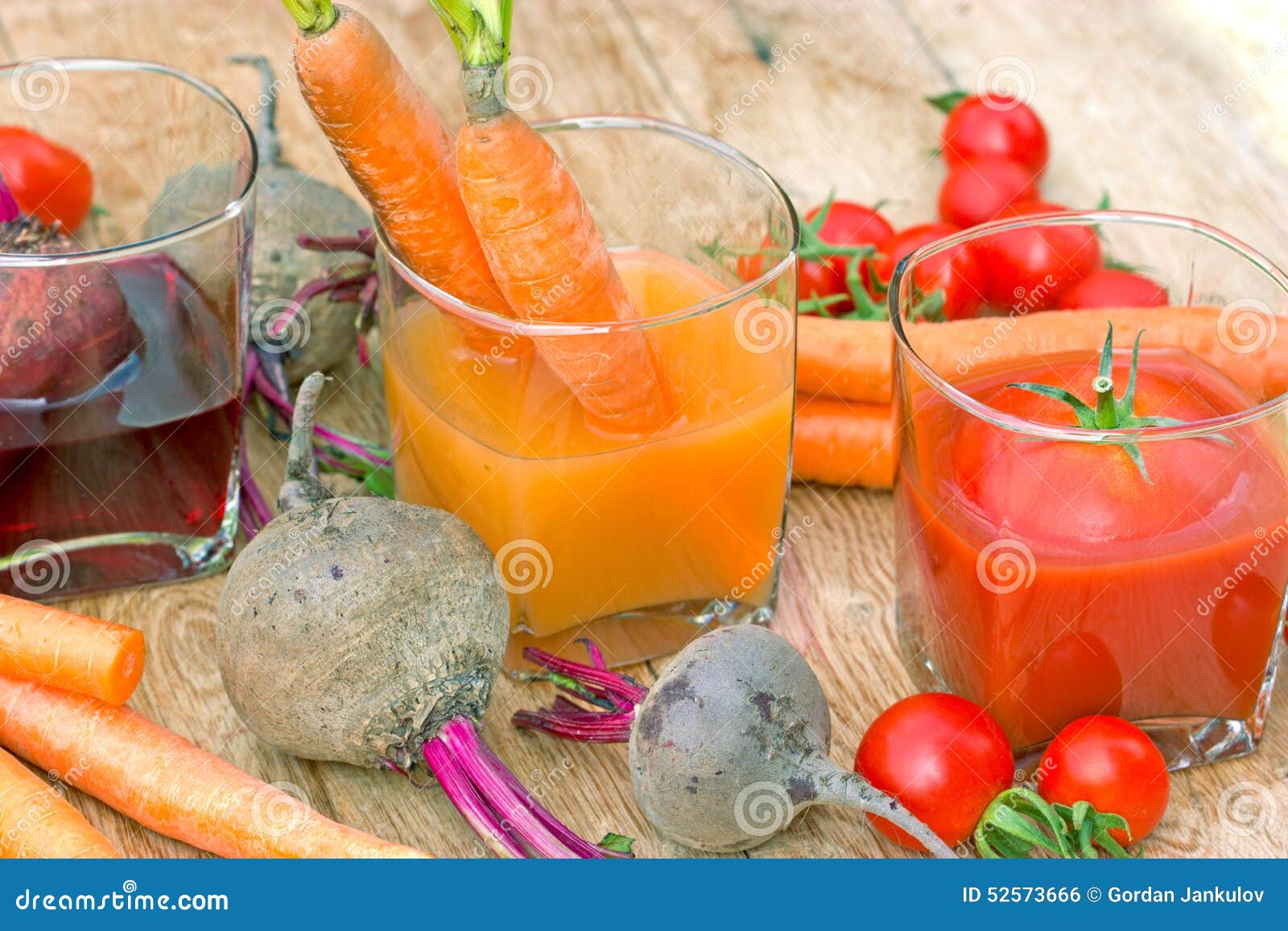 Juices from Organic Vegetables Stock Photo - Image of beverage, cross ...