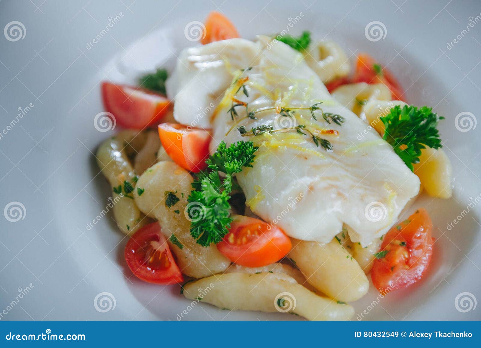 Juicy Fillet of Cod in a Plate Stock Image - Image of nutrient, fried ...