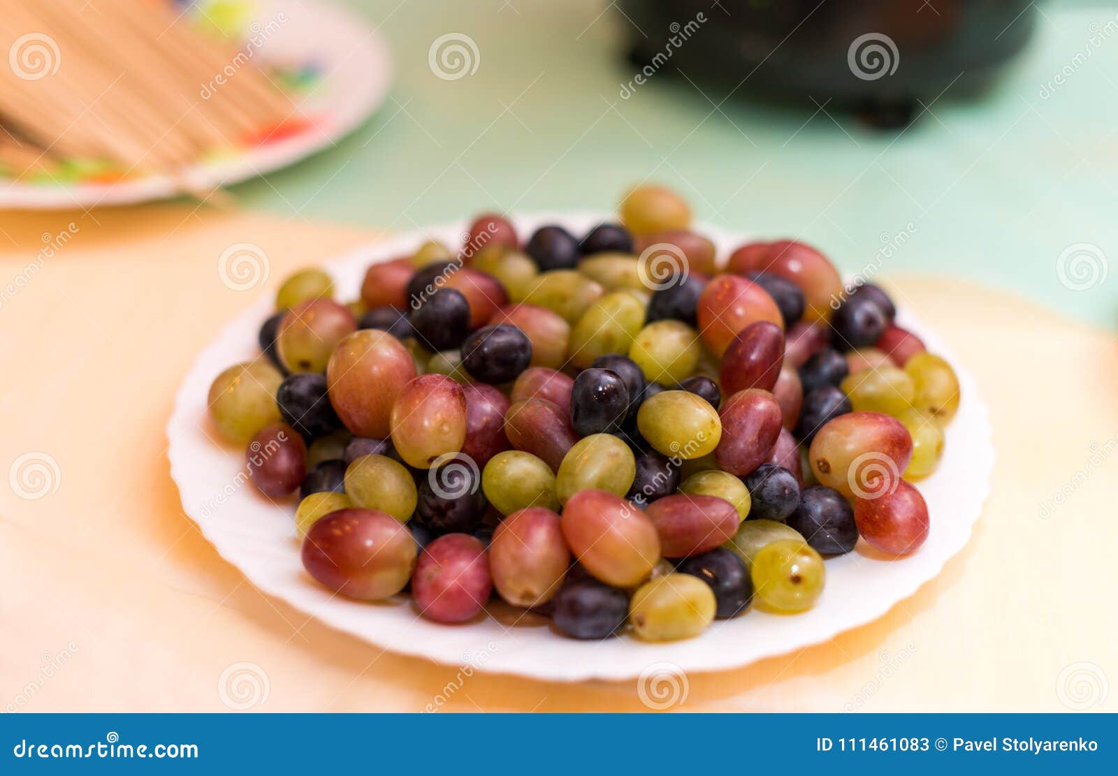 Ripe grapes on a plate stock image. Image of fruits - 111461083