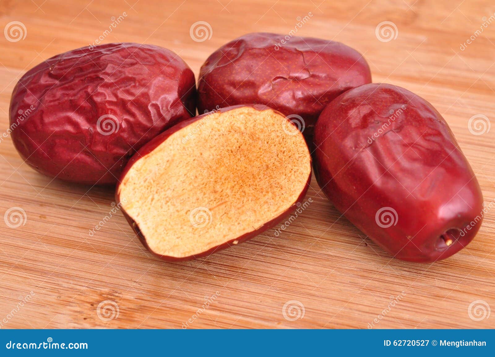 Jujube Rouge--un Aliment De Chinois Traditionnel Image stock - Image du ...