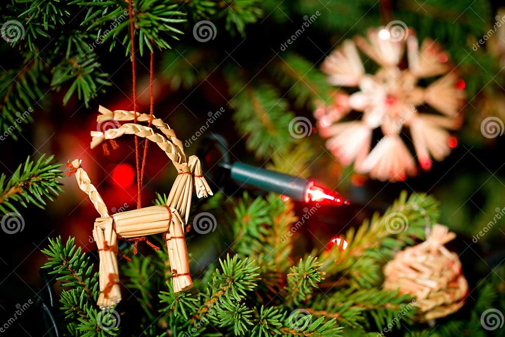 Julbock imagen de archivo. Imagen de rojo, pulimento - 21426187