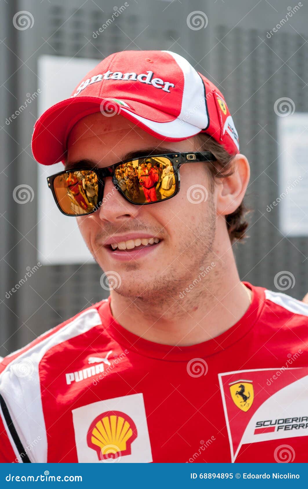 Jules Bianchi Mit Ferrari-Hemd in Monaco Redaktionelles Bild - Bild von ...