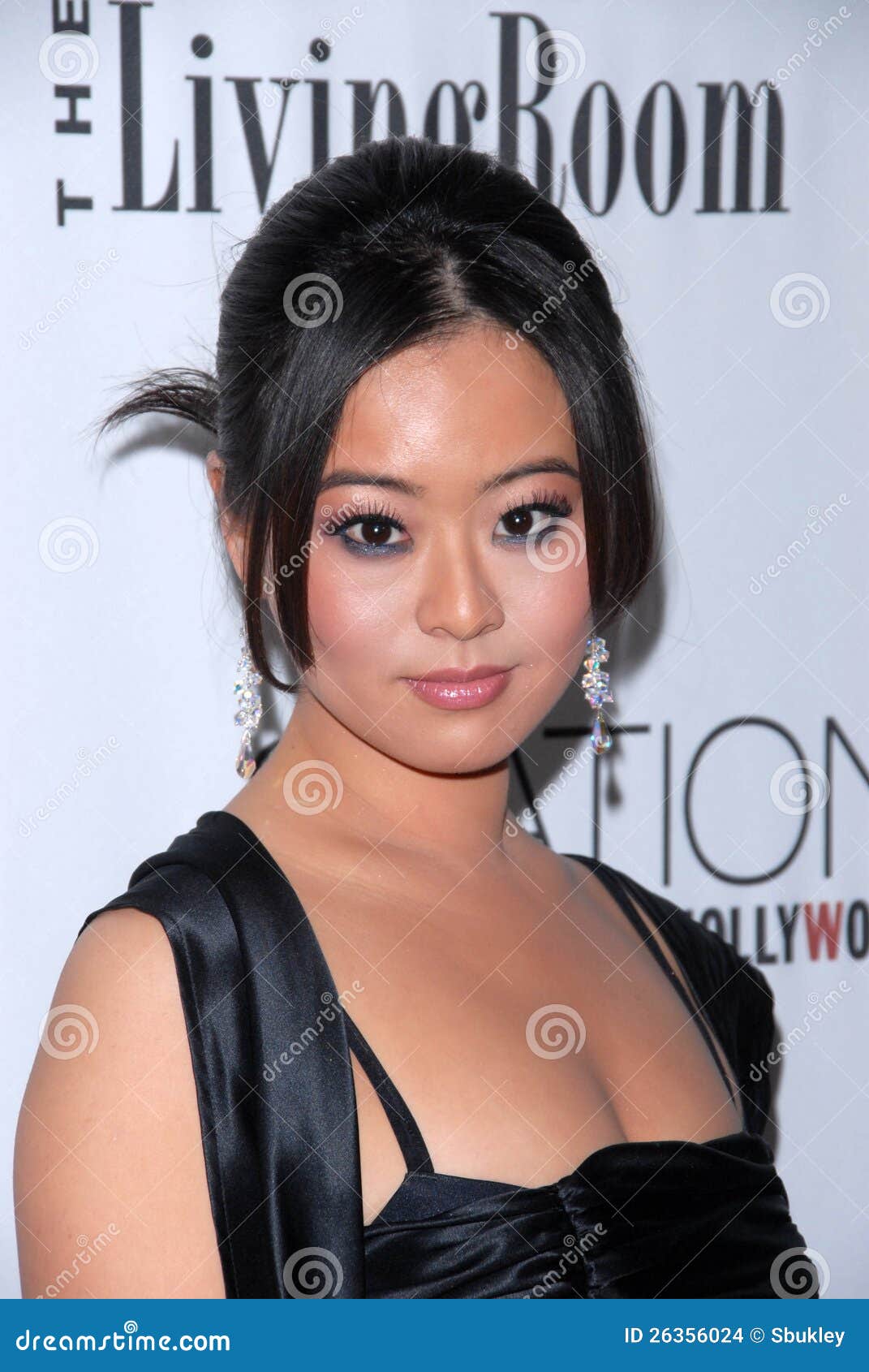 Julia Ling Sold At Auction: Julia Ling Signed Colour Photo. Dedicated.