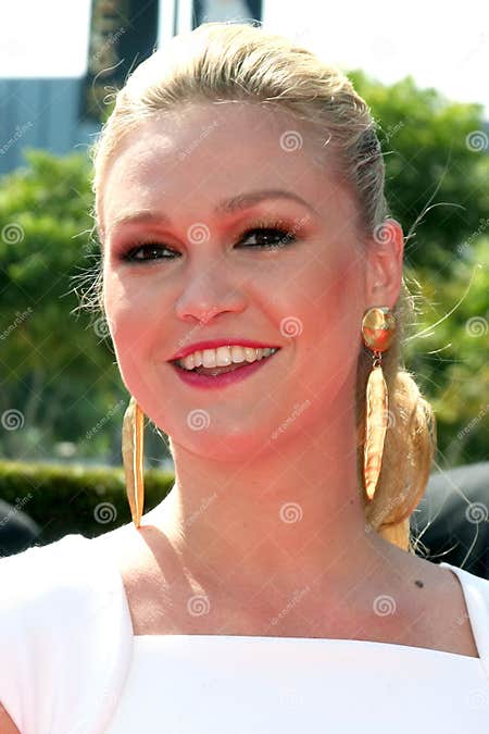 Julia Stiles, Calvin Klein editorial photography. Image of calvin ...