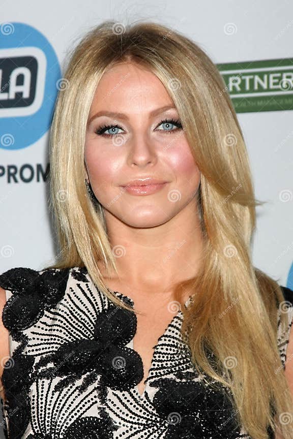 Julianne Hough editorial stock image. Image of september - 22801019