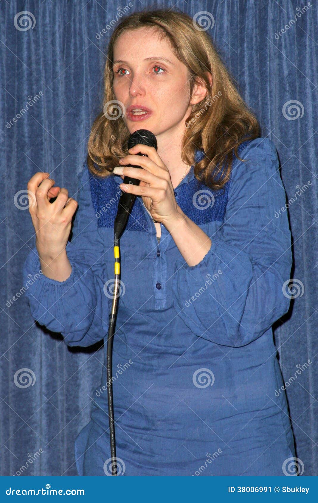 Julie Delpy editorial photo. Image of international, santa - 38006991