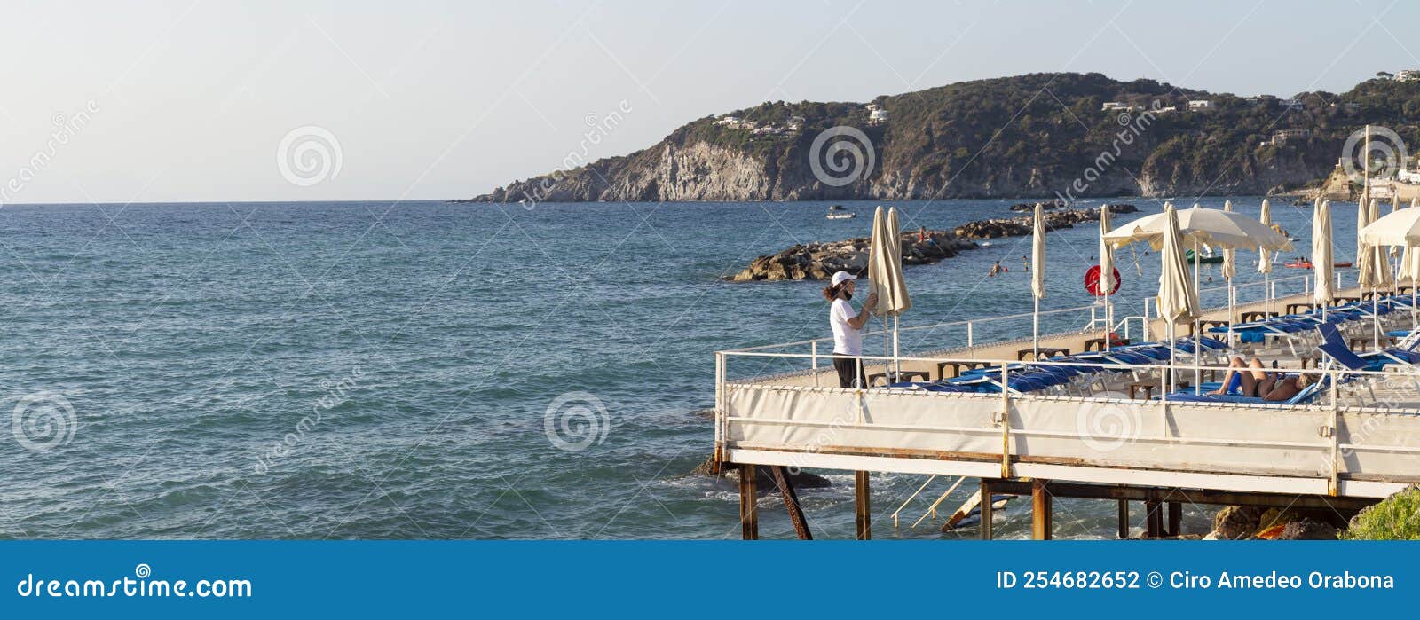 Forio Chiaia beach editorial photography. Image of green - 254682652