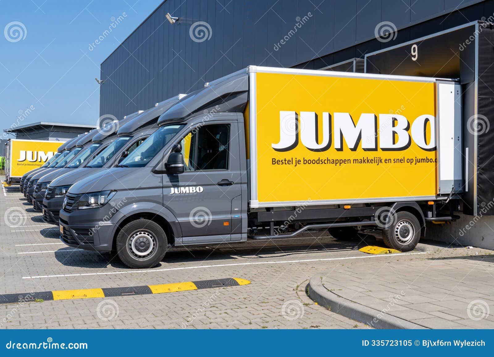 Jumbo delivery vans editorial image. Image of outside - 335723105