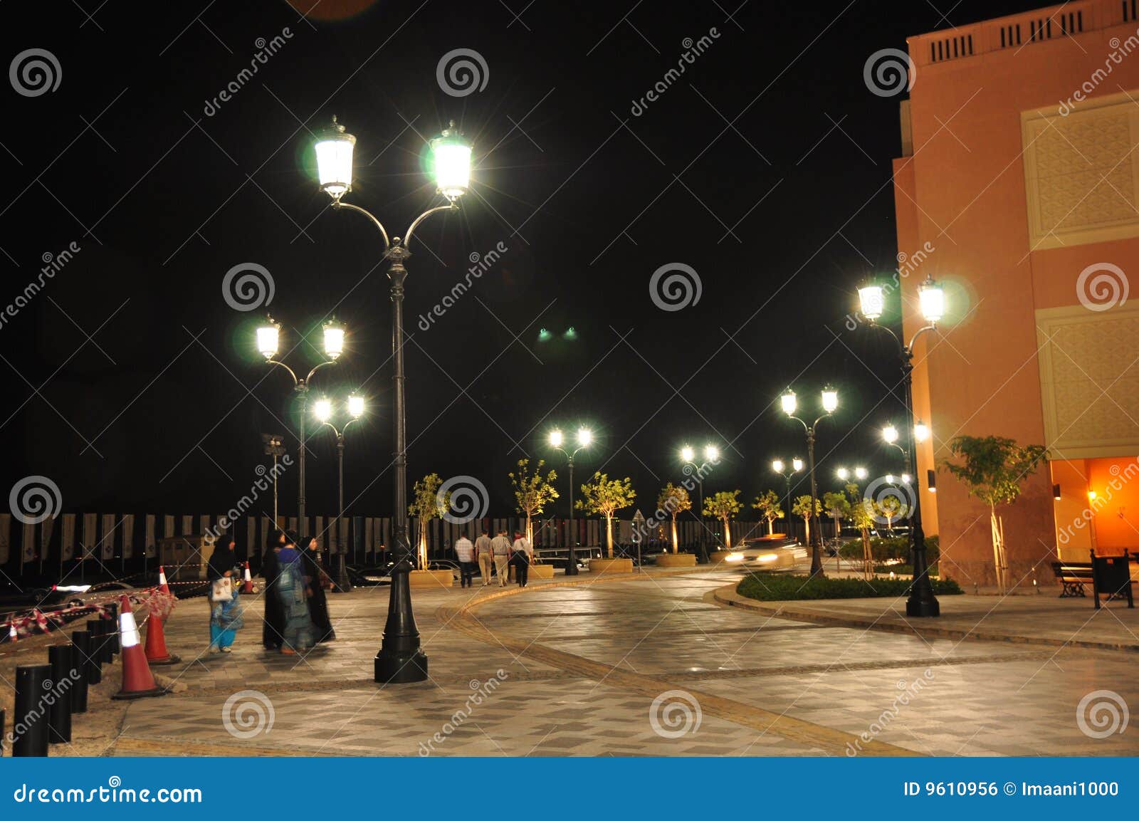 Jumeirah Beach Residence Walk Stock Photo - Image of shopping, jumeirah ...